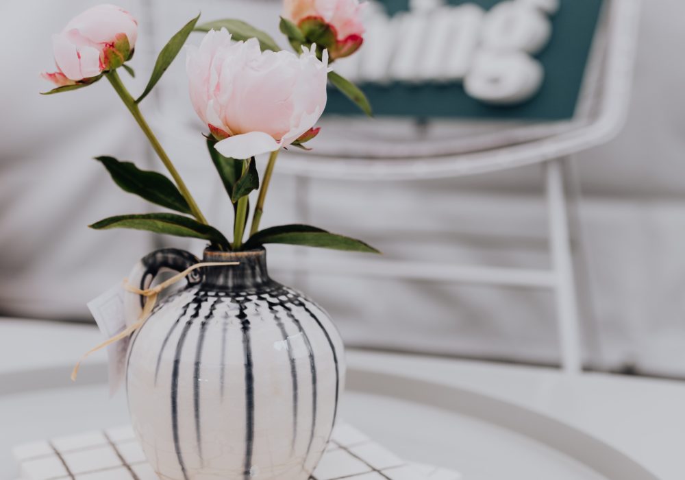 Otiti Jasmine | for audacious bombshells